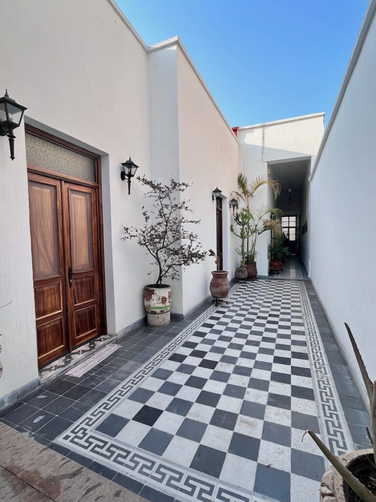 Courtyards, Streets, and Plazas: Urban Design in Mexico – Prospericity
